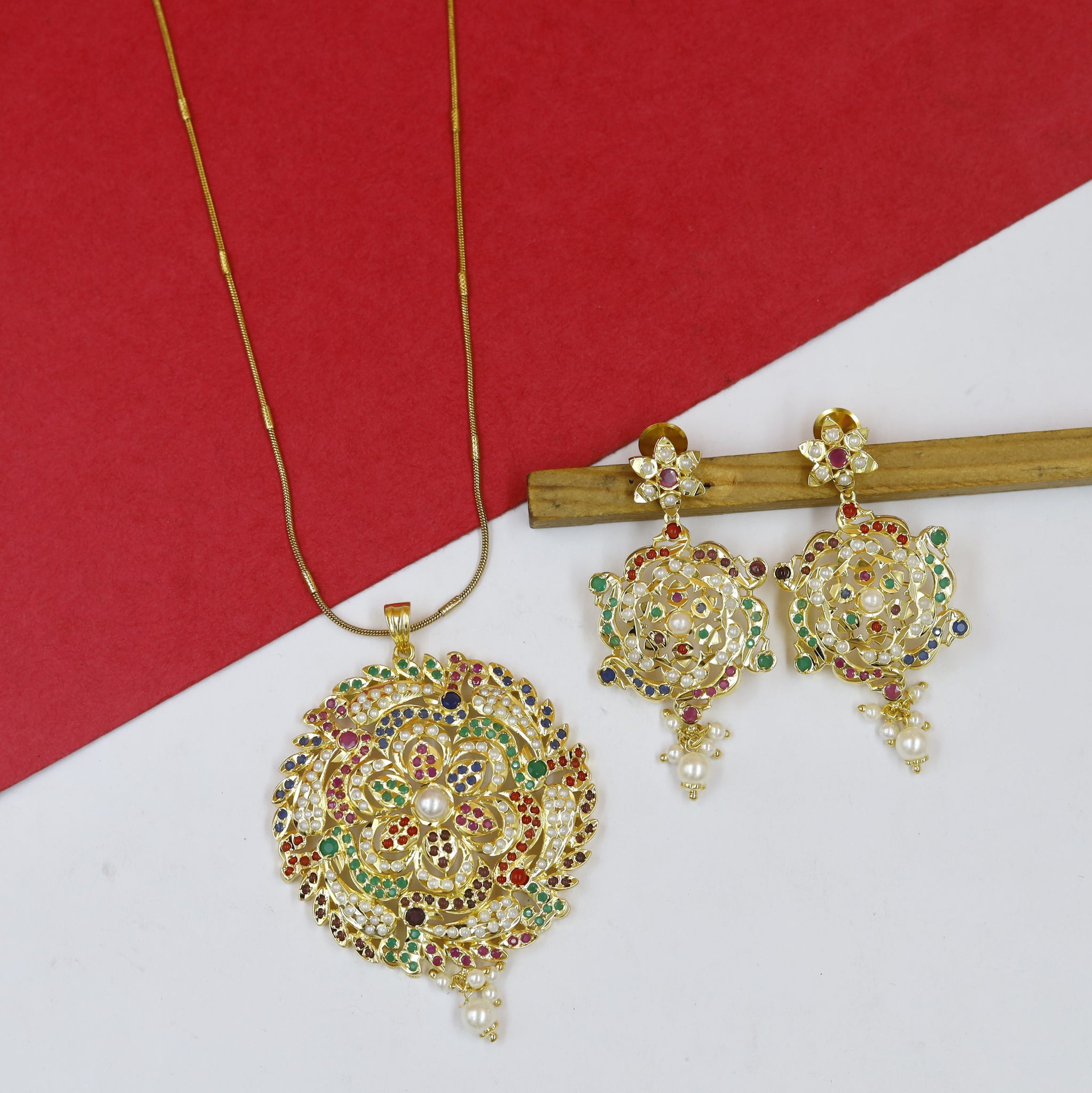 Buy Heavy Pendant Set Online | Dazzles Jewellery